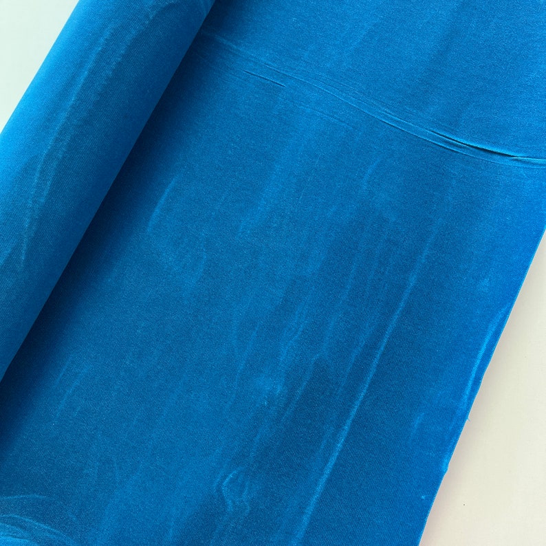 Exploring Different Dyeing Techniques for Waxed Canvas - Woosir